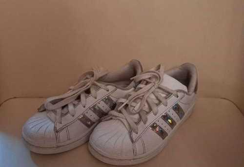 Adidas Кеды для девочки 31 размер