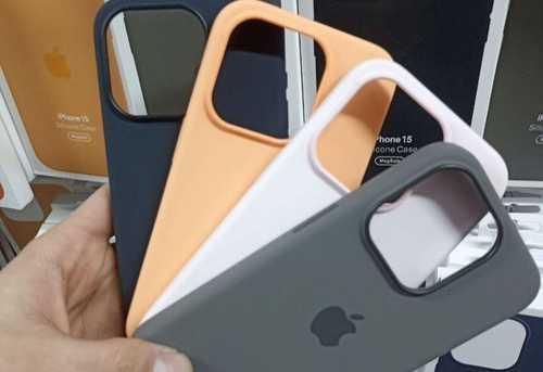 Чехол silicon case iPhone 15 pro MagSafe