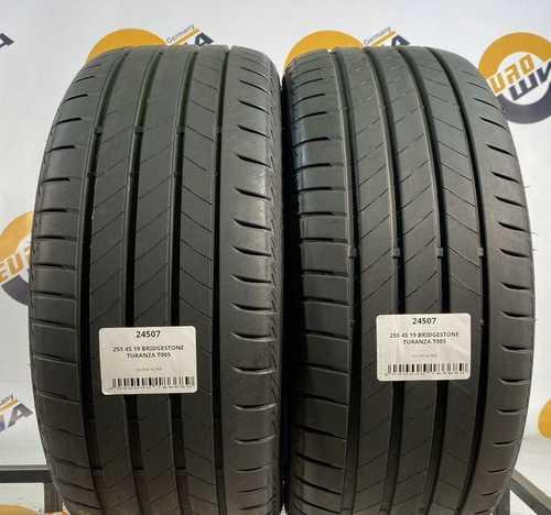 Bridgestone Turanza T005 255/45 R19 102V