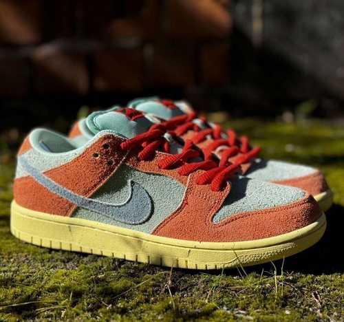 Кроссовки Nike SB Dunk "Orange Rise"