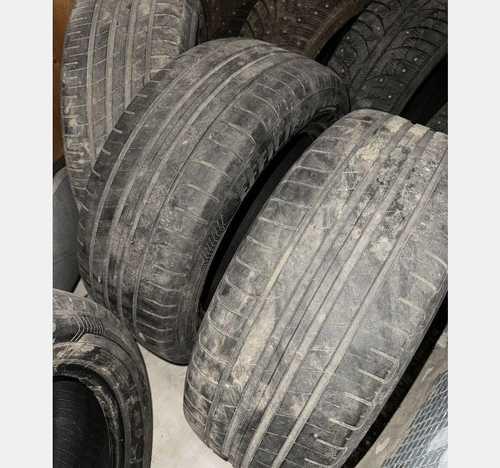 Goodyear EfficientGrip Performance 225/55 R17 101V