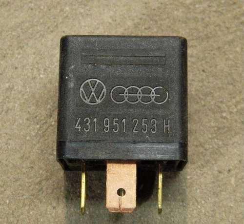 Реле 431951253H Audi 80 B3