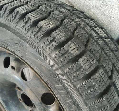 Observe X-10 195/60 R15