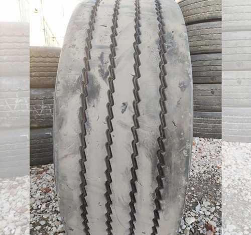 Грузовая шина бу 385 65 R22.5 Hankook