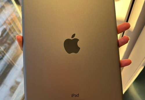 Планшет Apple iPad Air