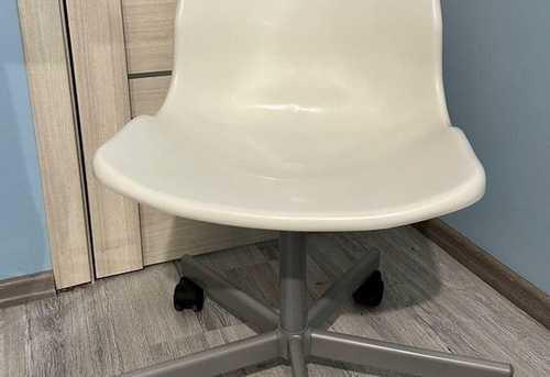 Компьютерный стул IKEA