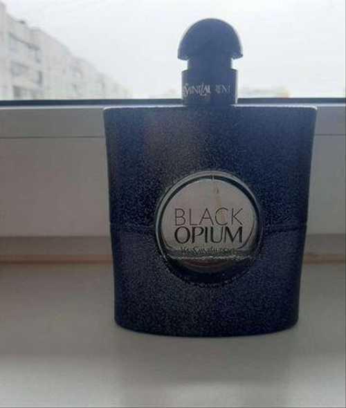 Black Opium Yves Saint Laurent