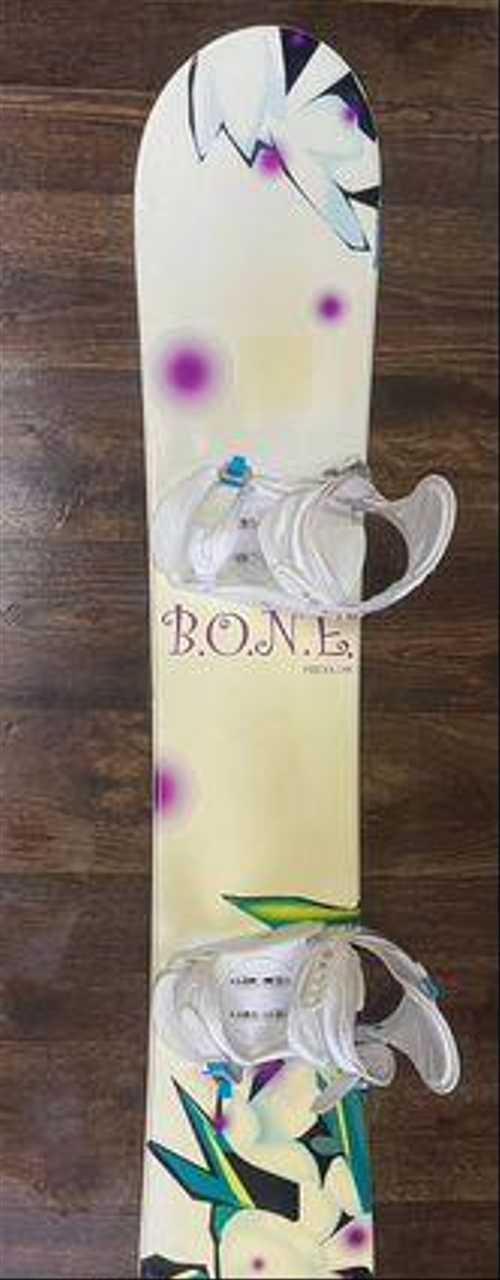 Сноуборд Bone Freya 158 + крепы Rossignol M/L