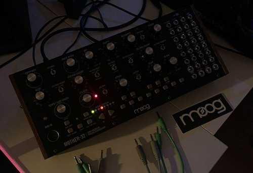 Синтезатор moog mother 32