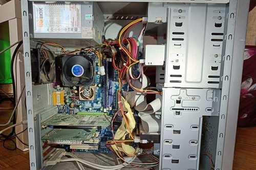 Системный блок (Athlon 2 512MB 80GB Radeon 9550)