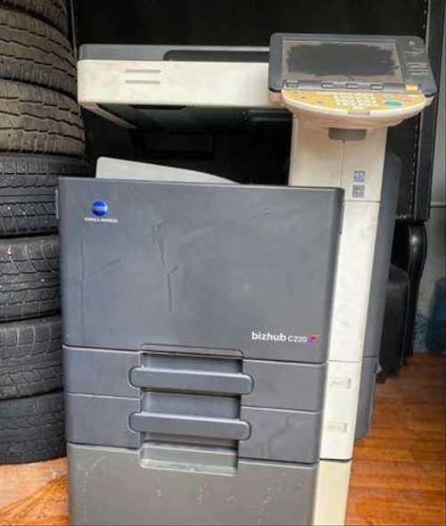 Konica minolta bizhub c220