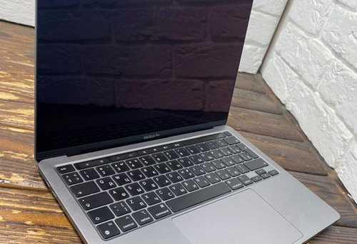 Apple MacBook Pro 13inch 2020 M1 Core/ram 8/ssd 25