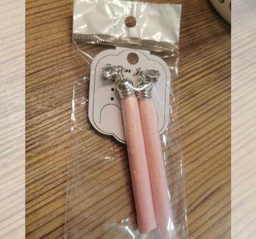Серьги кисти новые