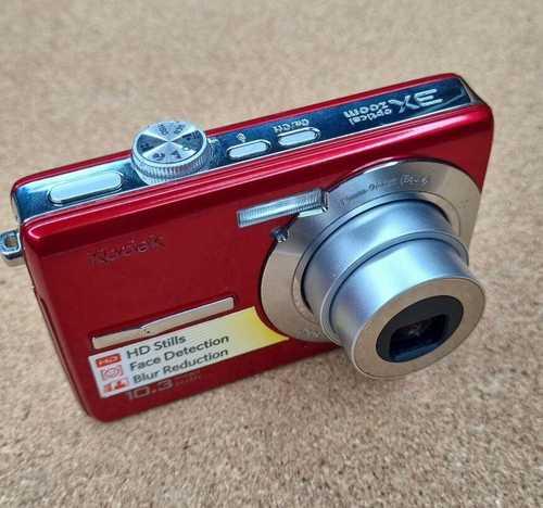 Kodak easyshare m1063 в хорошем состоянии