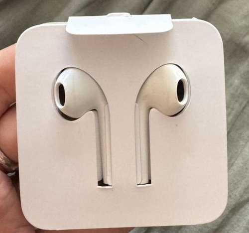 Наушники проводные apple earpods lightning