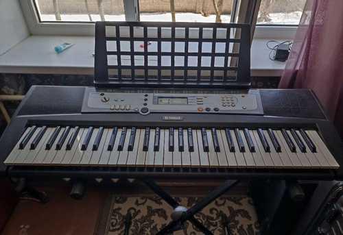 Синтезатор yamaha psr е213