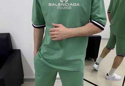 Летний костюм Balenciaga