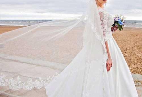 Свадебное платье А-силуэт 48р-р