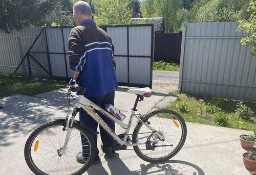 Продаю велосипед подростковый