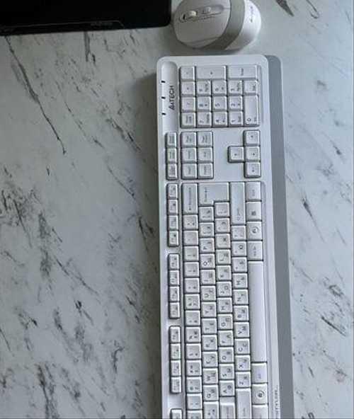 Беспроводная клавиатура и мышь a4tech