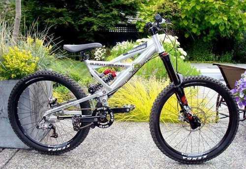 Mongoose black diamond triple