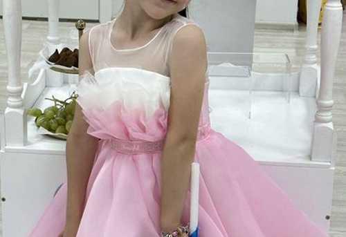 Платье для девочки розовое нарядное