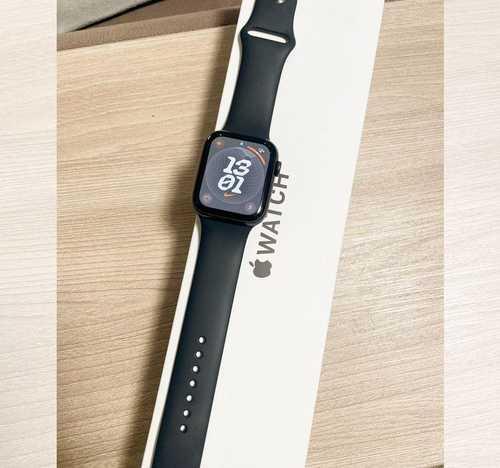 Часы apple watch se 44 mm 2022