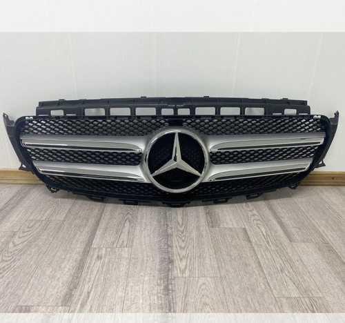 Решетка радиатора Mercedes W213 Amg 16-20