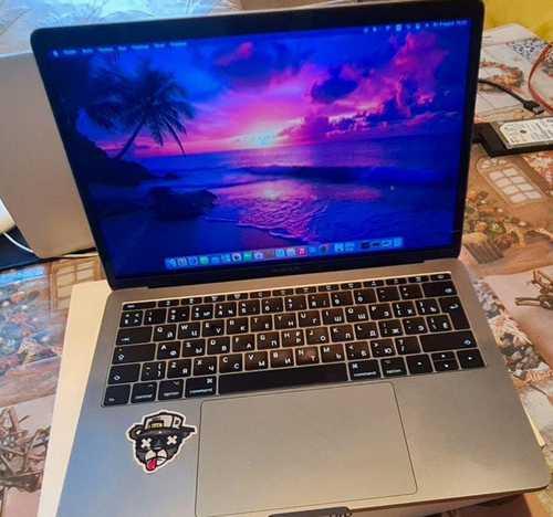 Apple macbook pro 13 2017