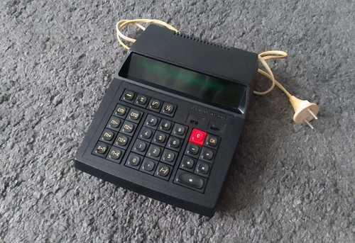 Калькулятор Электроника МК 44