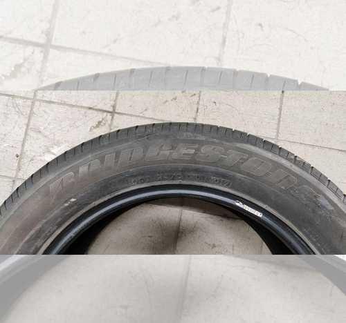 Bridgestone Dueler H/L 235/55 R18 100V