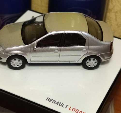 Моделька коллекционная Renault