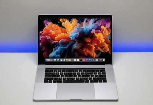 MacBook Pro 15 (2017), 256 ГБ, Core i7, 2.8 ГГц, RAM 16 ГБ, Radeon Pro 555 2 ГБ