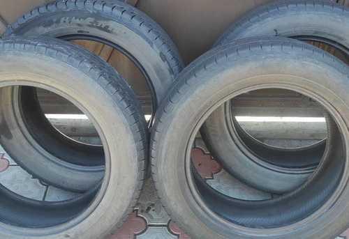 Yokohama BluEarth E51B 225/60 R18 100H