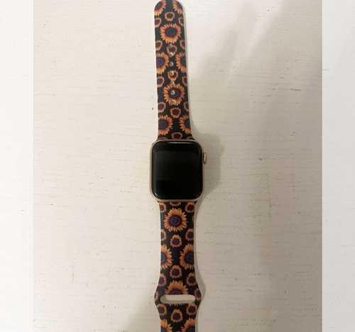 Часы apple watch 4 40 mm