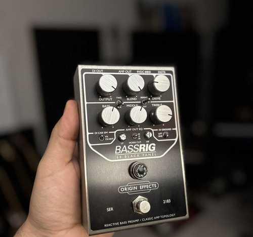 Origin Effects Bassrig ‘64 Black Panel