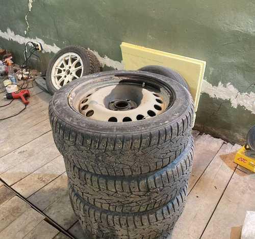 Колеса в сборе r16 зимние