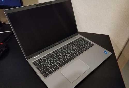 Ноутбук Dell latitude 5520/i71165G7/32гб озу/512гб