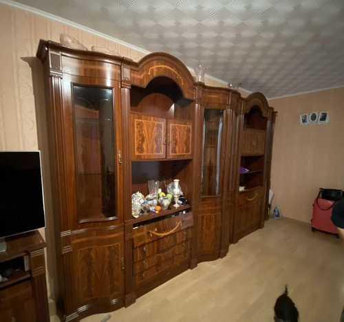 Стенка в гостиную испания