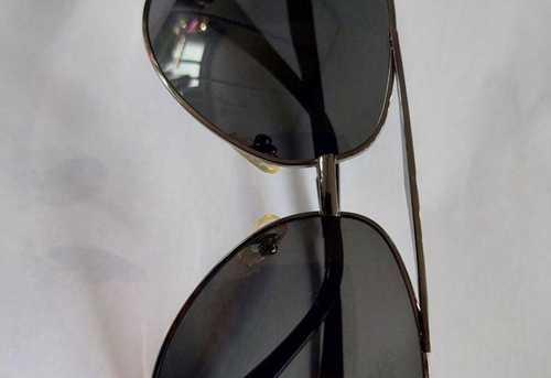 Солнцезащитные очки Mersedes Benz