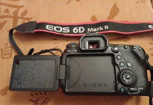 Зеркальная фотокамера Canon EOS 6D Mark 2 body
