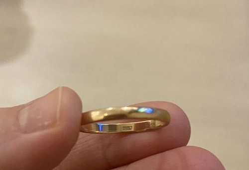 Золотое кольцо 585 пробы новое