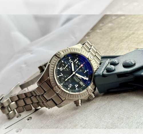 Breitling avenger titanium