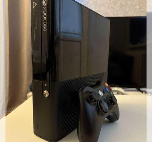 Xbox 360е freeboot 500gb