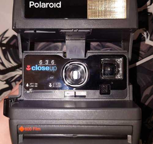 Фотоаппарат мгновенной печати polaroid