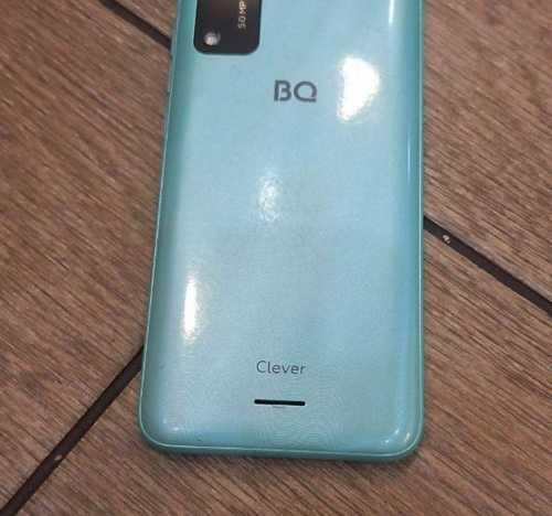 BQ 5745L Clever, 32 ГБ