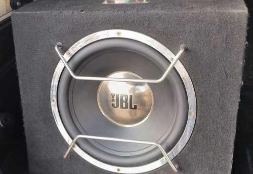 Сабвуфер JBL GTO1260brс услилителем