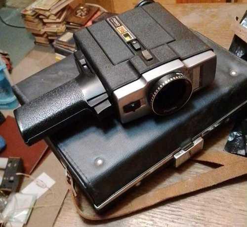 Киносъёмочный аппарат ломо 216