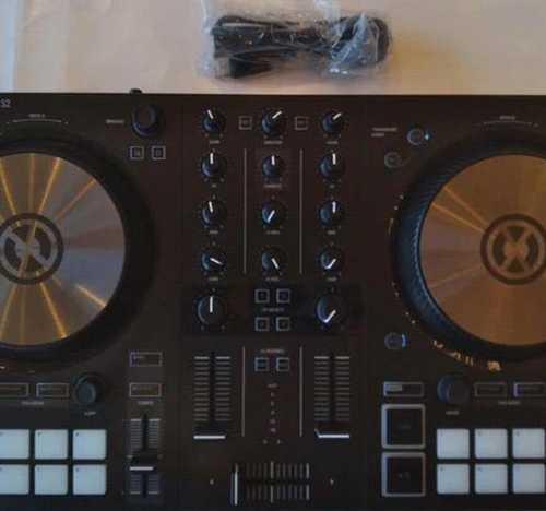 Dj контролер Traktor Kontrol S2 MK3