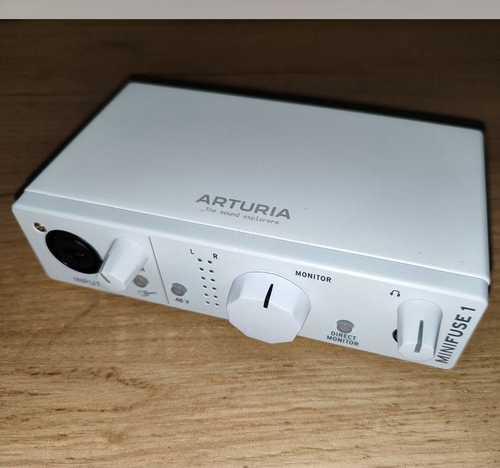 Arturia minifuse 1 white